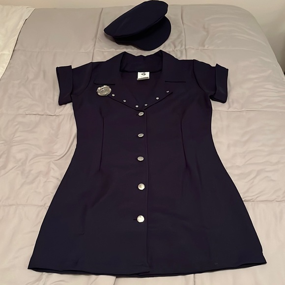 Spirit | Dresses | Spirit Halloween Womens Police Officer Costume ...